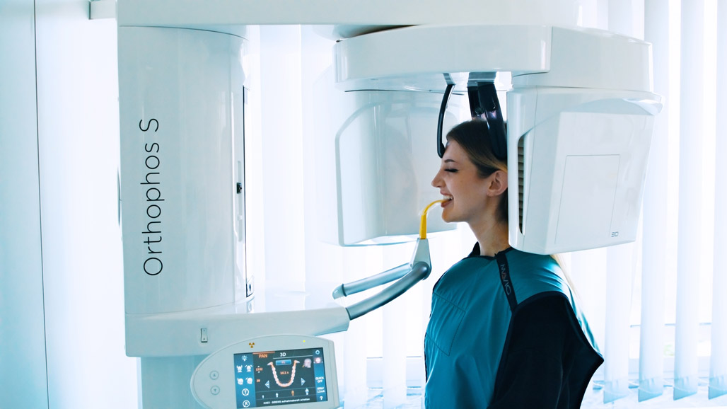 Nigar Ahmadbayli – Moderne Zahnmedizin in Hildesheim